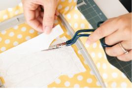 Kimberbell Double-Curved Applique Scissors - Left Handed – Threads of Time